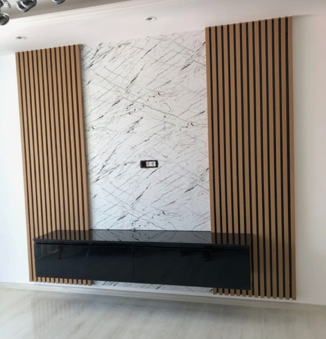 Floating TV Unit full slats - 360 home enhencers